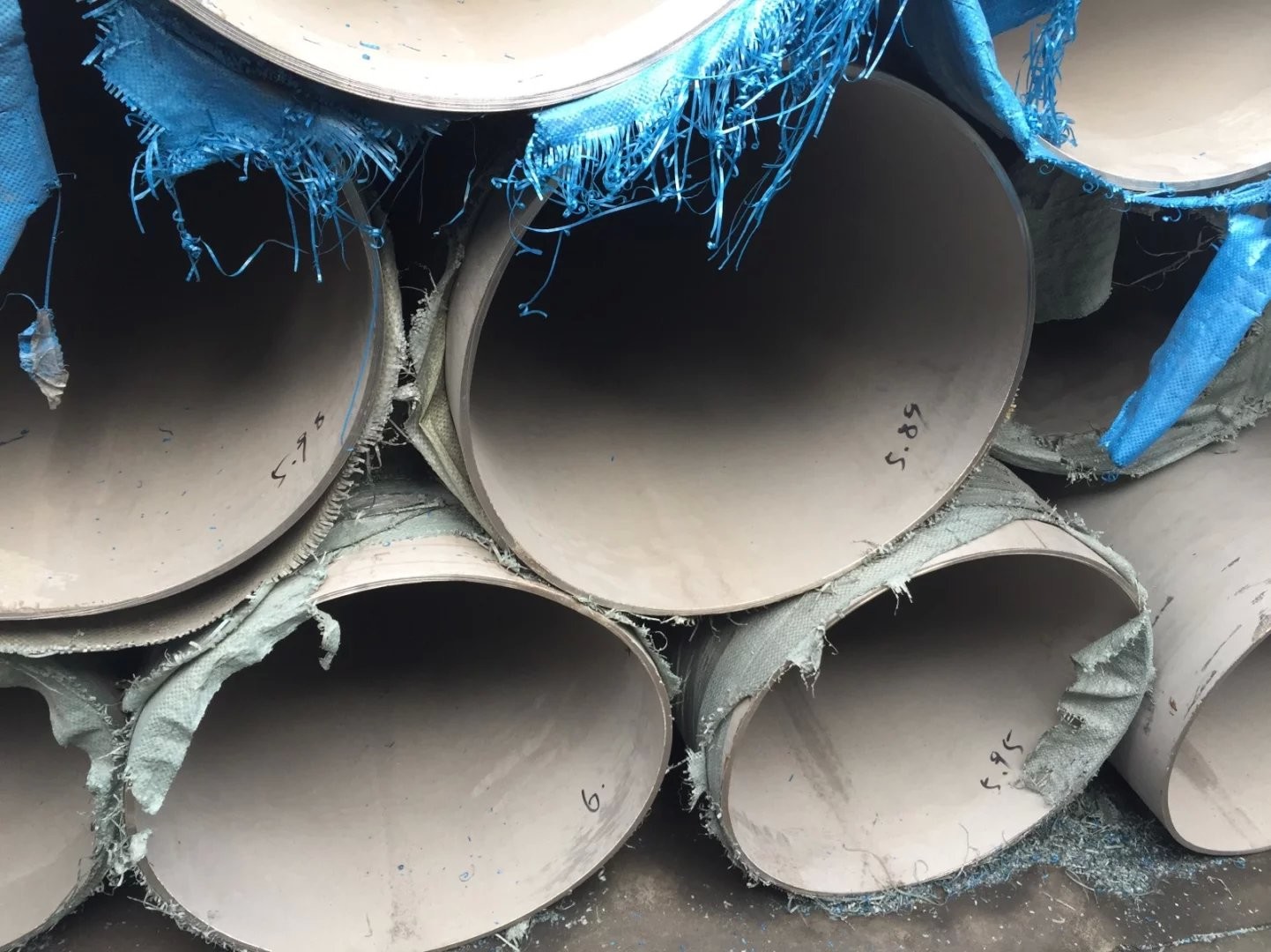 317L स्टेनलेस स्टील दौर ट्यूब 317 एल एसएस ट्यूबिंग दबाव रेटिंग चार्ट